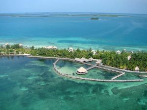 The Top 6 All-Inclusive Overwater Bungalows in Belize (2023 Guide)