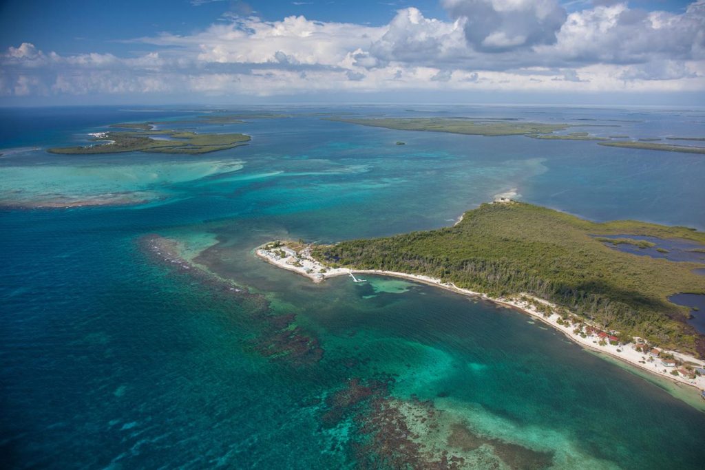 Belize Islands and Atolls | The Top Islands and Atolls in Belize
