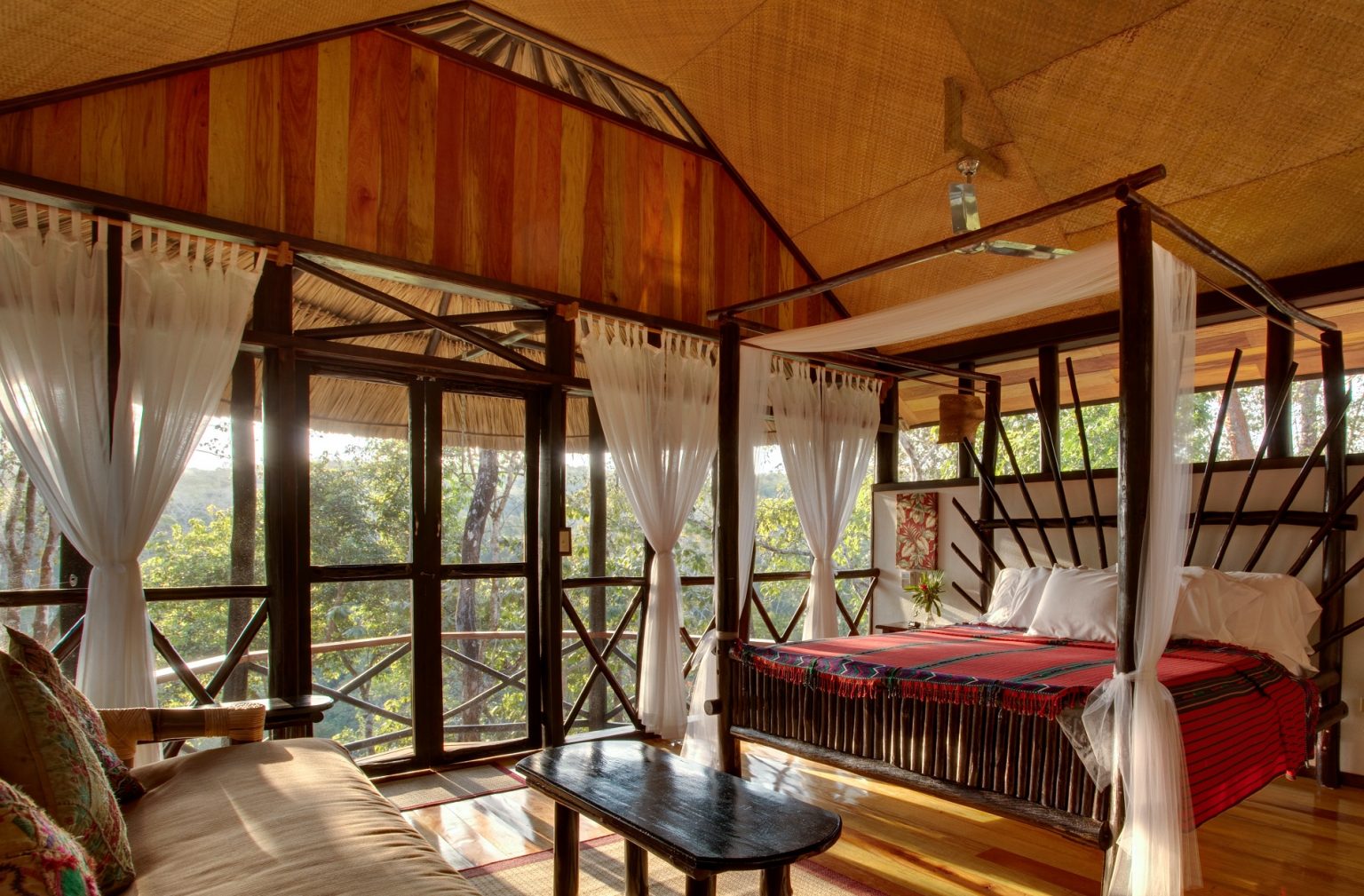 9 Romantic Resorts in Belize | Romantic Resorts for Valentine's Day