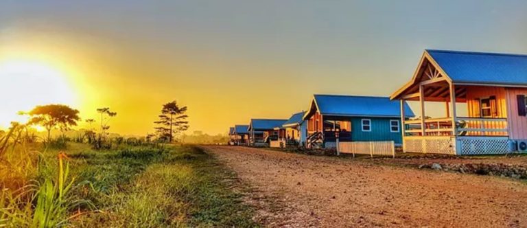 4 Reasons Why Belize Is The Perfect Country To Move To In 2021
