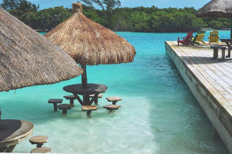 The Best Beach Bars in Belize