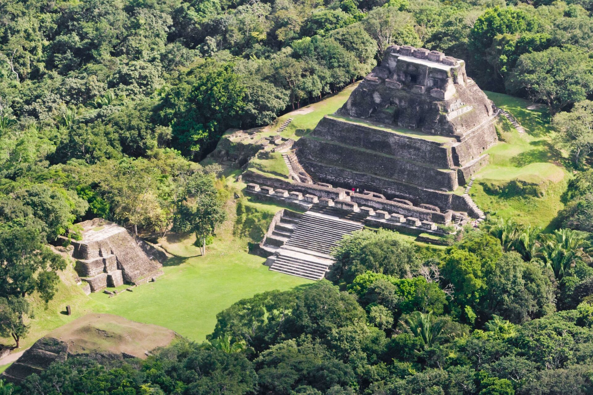 10 Mind Blowing Maya Ruins In Belize To Visit At Least Once In A Lifetime 10 Mind Blowing Maya Ruins In Belize To Visit At Least Once In A Lifetime
